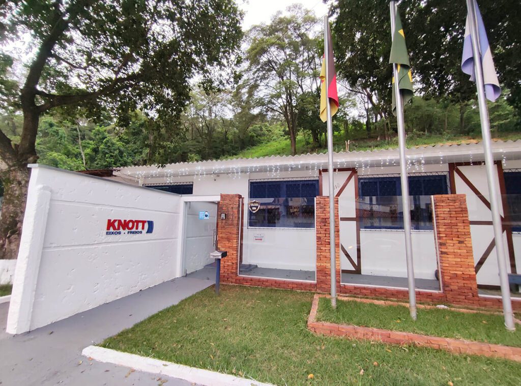 Sobre - Knott